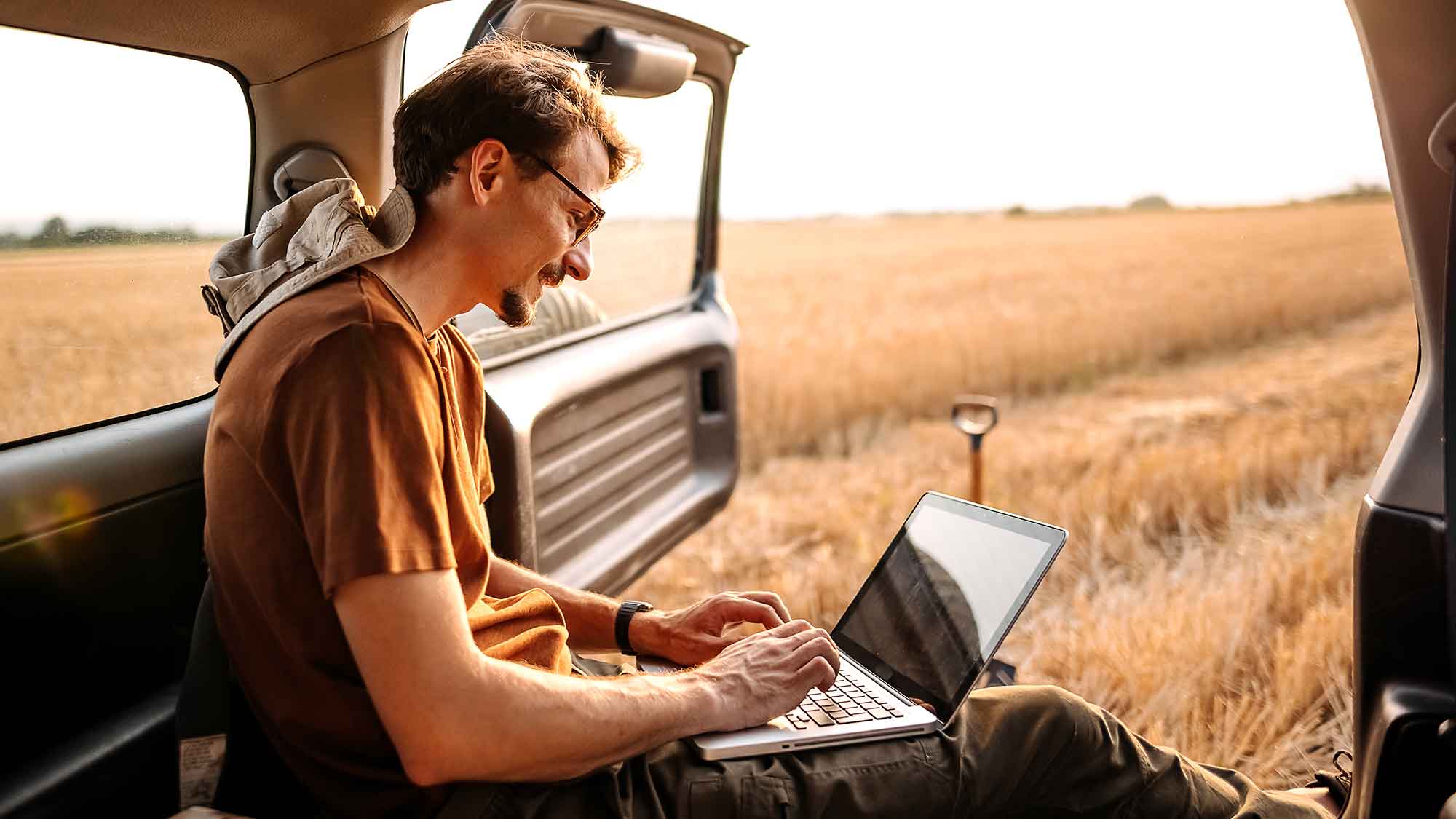 Quick use case specific GPS device configuration with u-center 2